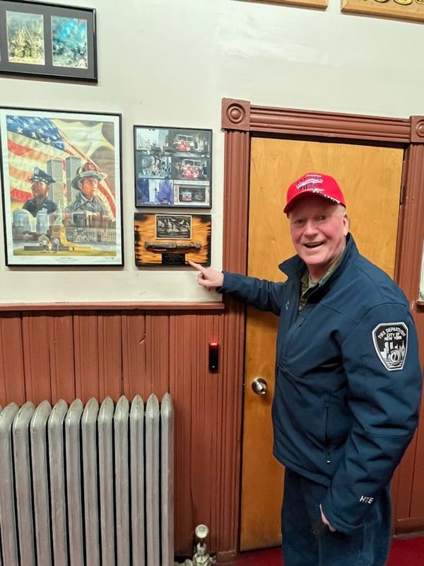 FDNY (The Rock) Badge 1344 Liam Glinane visited UFC The doorbell rang ...